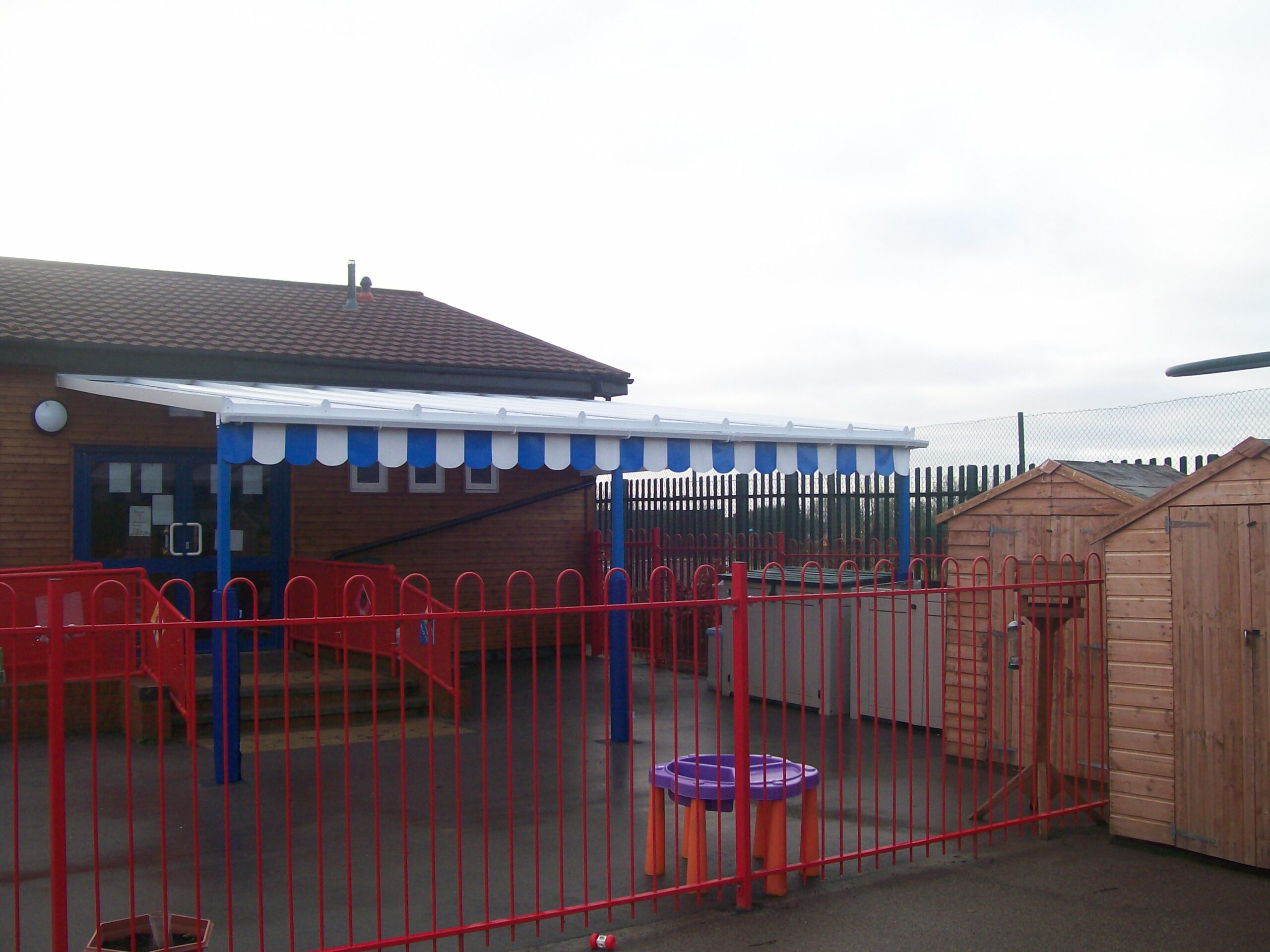 Steeple Claydon School - Wall Mounted Canopy - Buckinghamshire