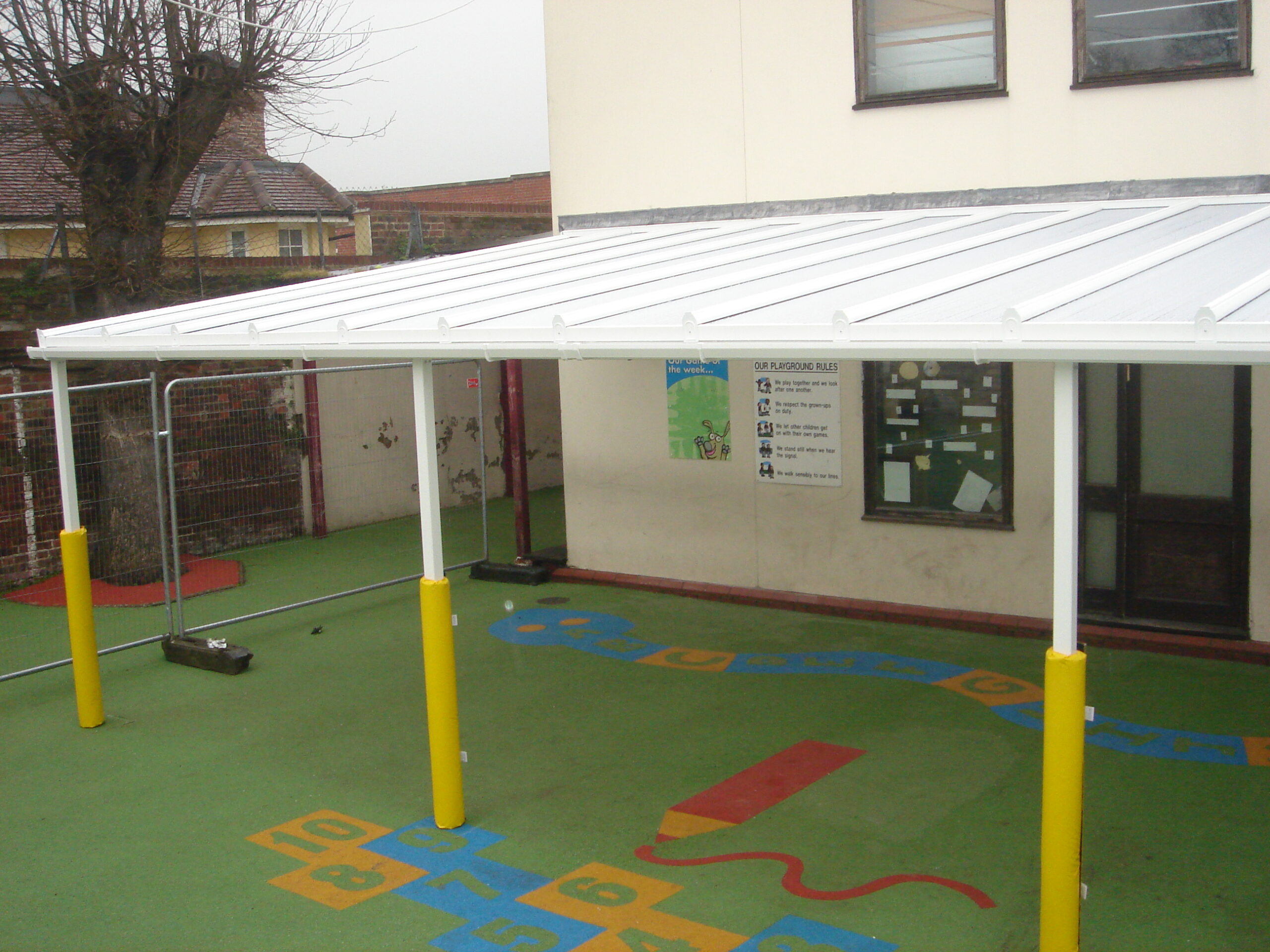 Hasmonean Primary School - London - Wall Mounted Canopy