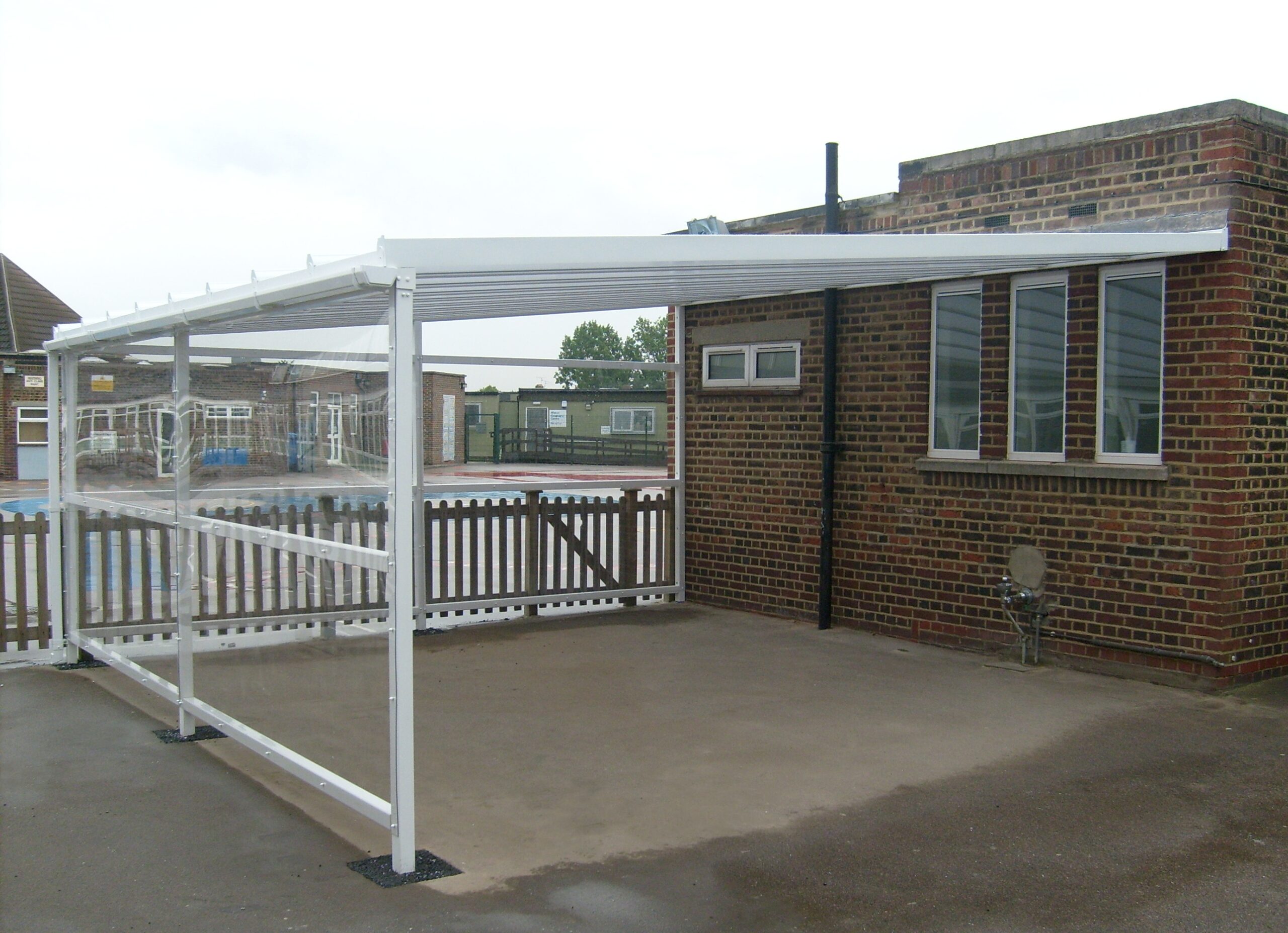 Manor Infant School - 3rd Wall Mounted canopy - Able Canopies