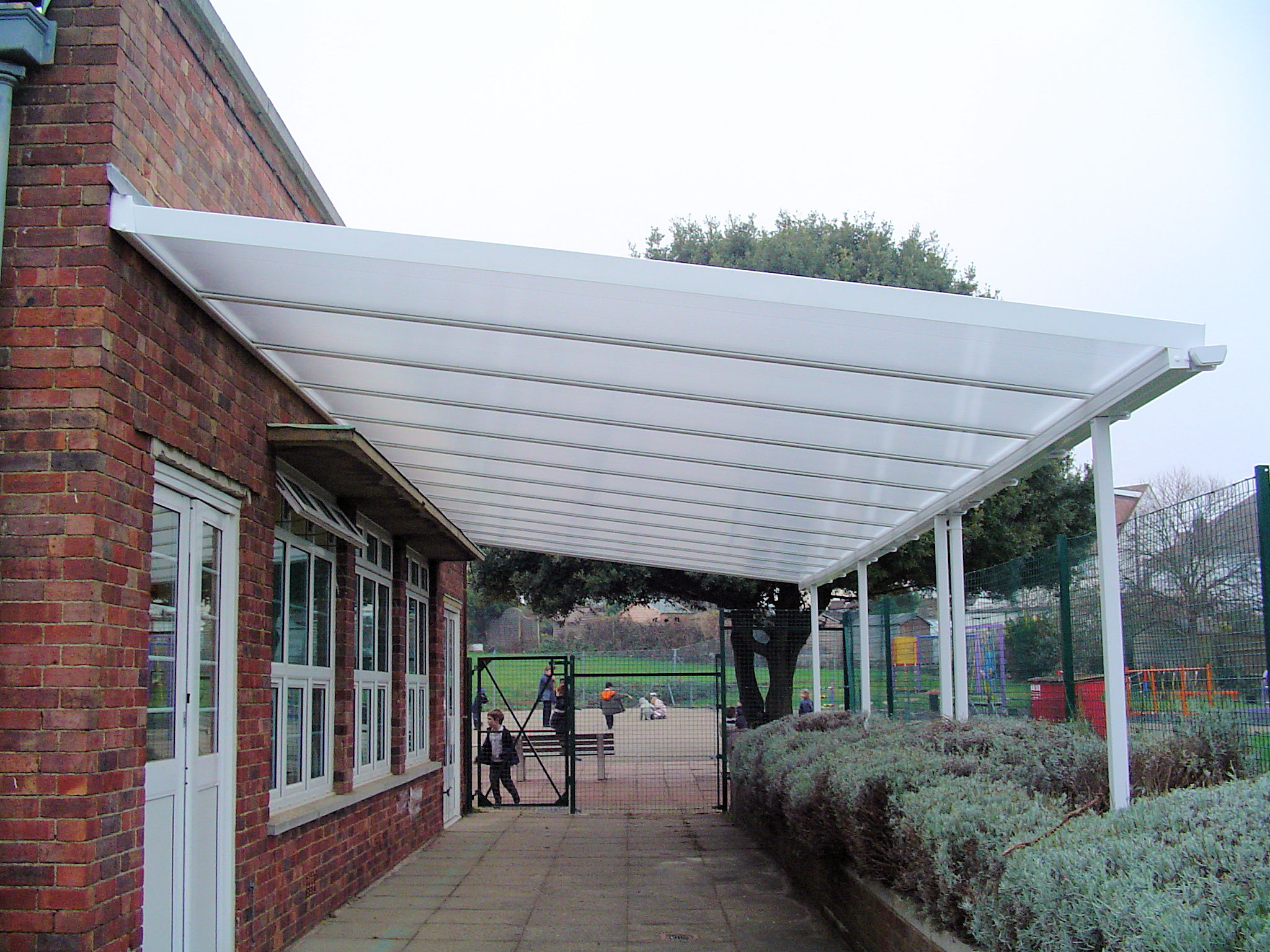 Hangleton Infant School - Wall Mounted canopy - Able Canopies