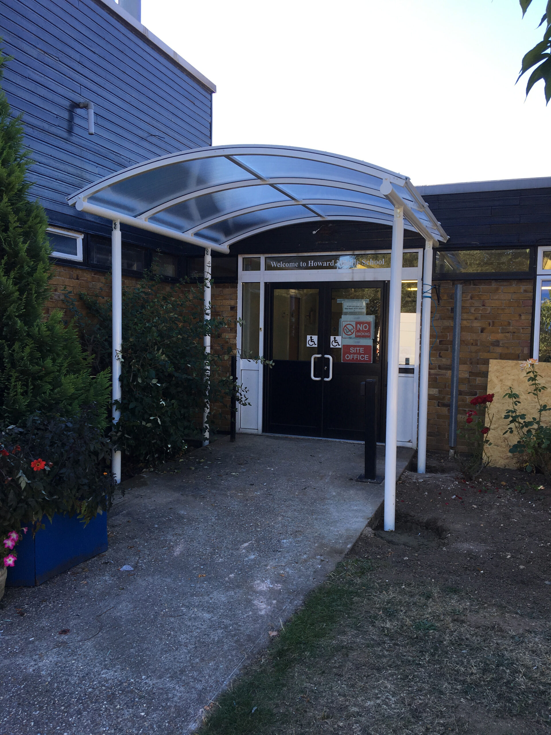 Howard Middle School, Entrance Canopy - Able Canopies Ltd