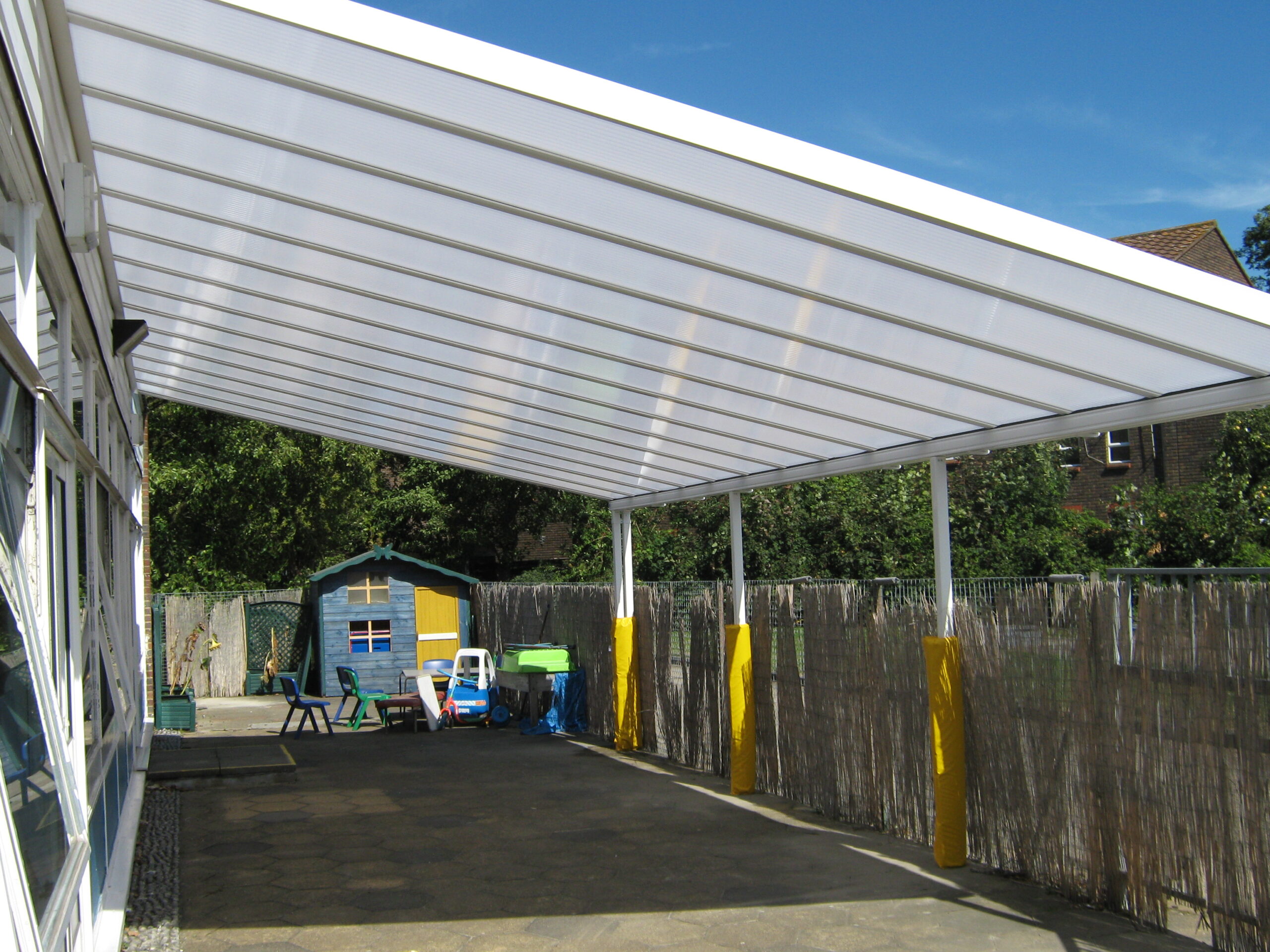 Parkway Primary School, Erith - Wall Mounted Canopy - Able Canopies
