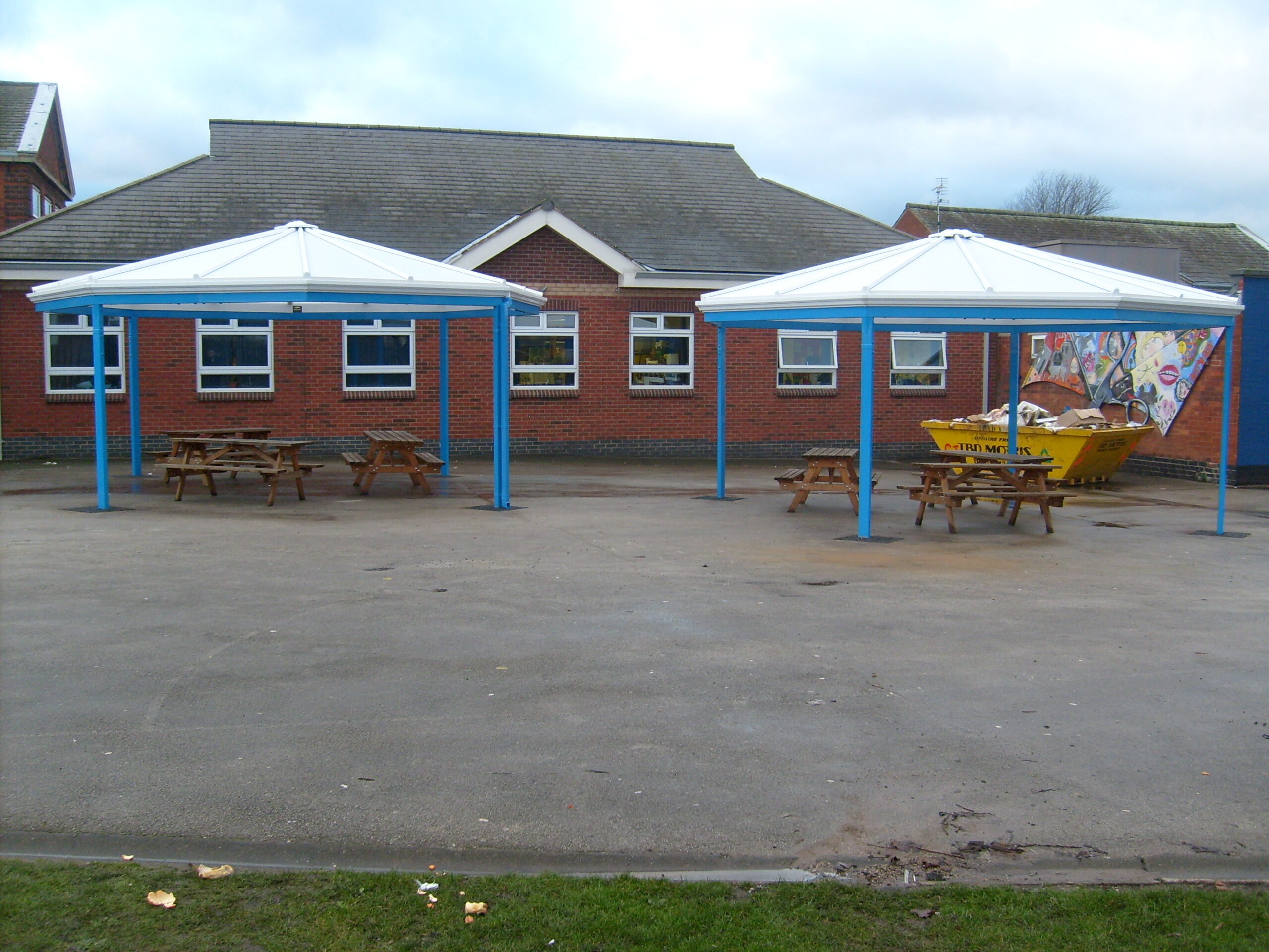 Limehurst High School, Loughborough - Free Standing Canopies - Able ...