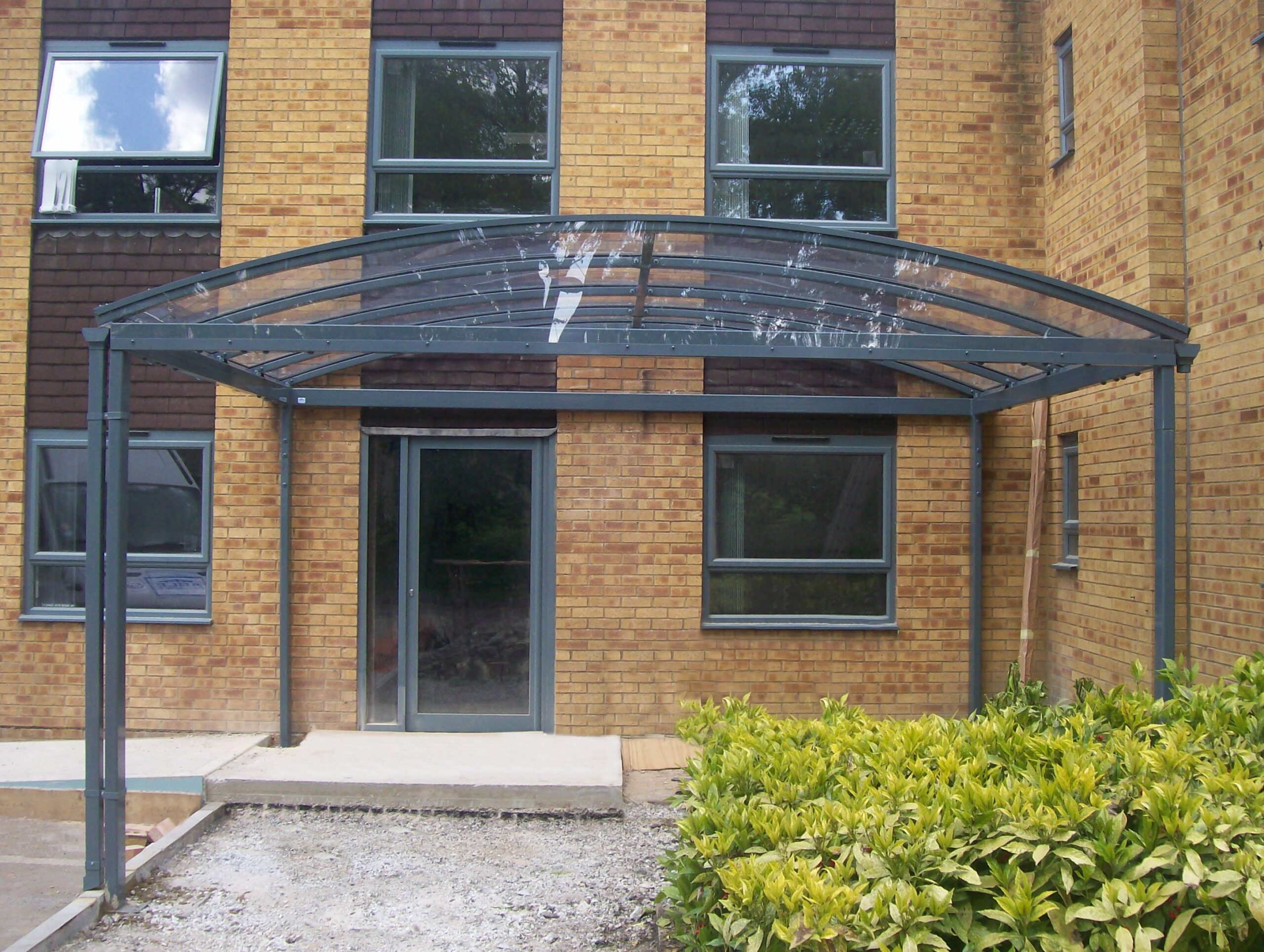 Anderson Road Industrial Estate - Entrance Canopy - Woodford Green