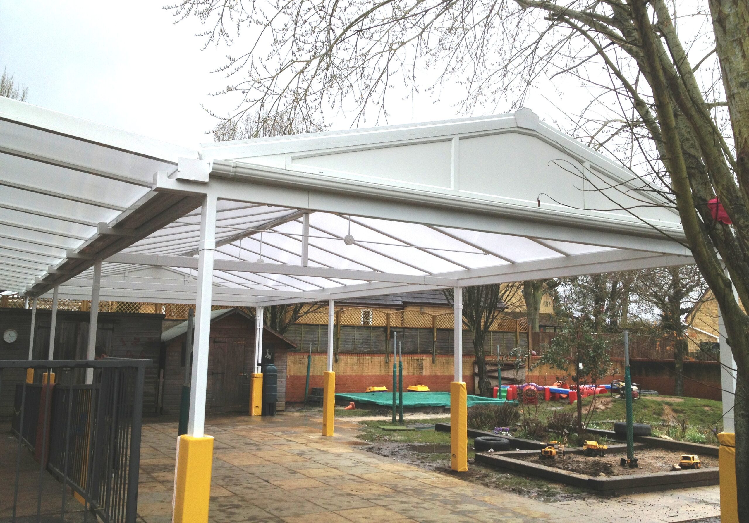 Freeland Primary School, Free Standing & Wall Mounted Canopy - Able Canopies