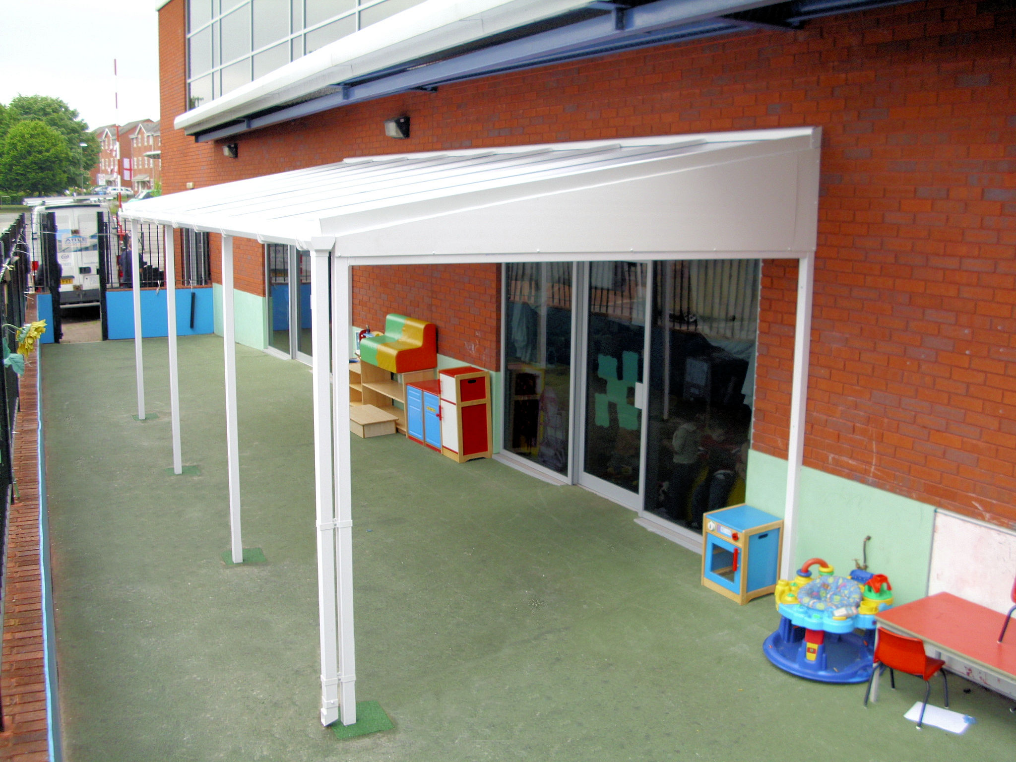 Harpurhey Neighbourhood Nursery, Manchester - Wall Mounted Canopy ...