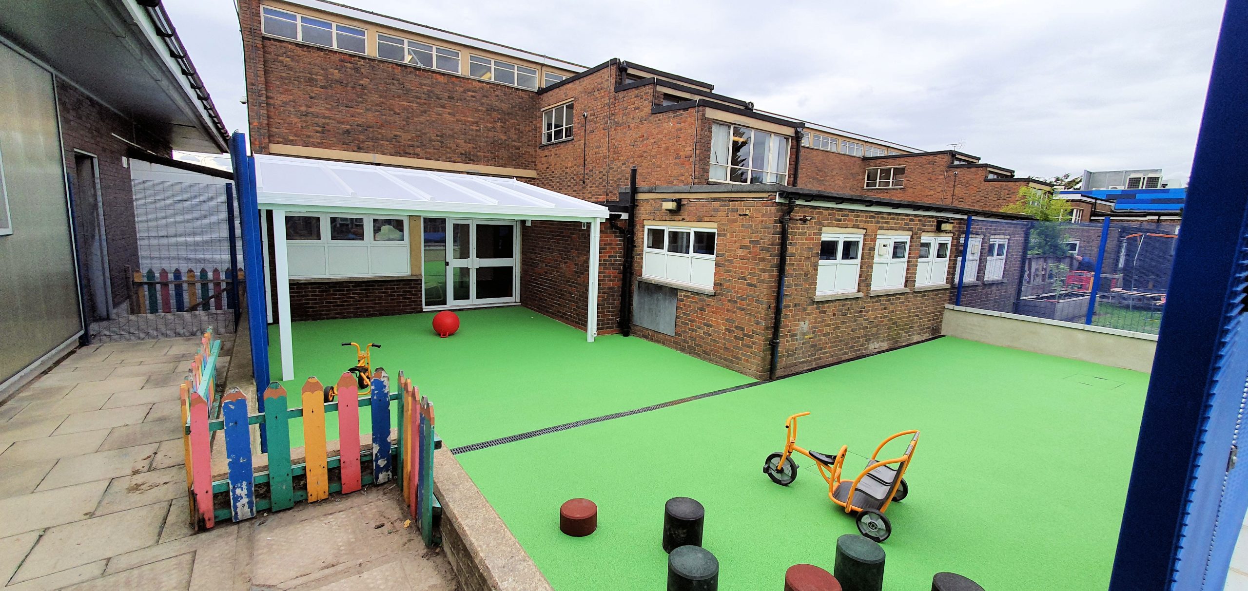 John Perry Primary School | Wall Mounted Canopy | School Canopy | Able Canopies Ltd.
