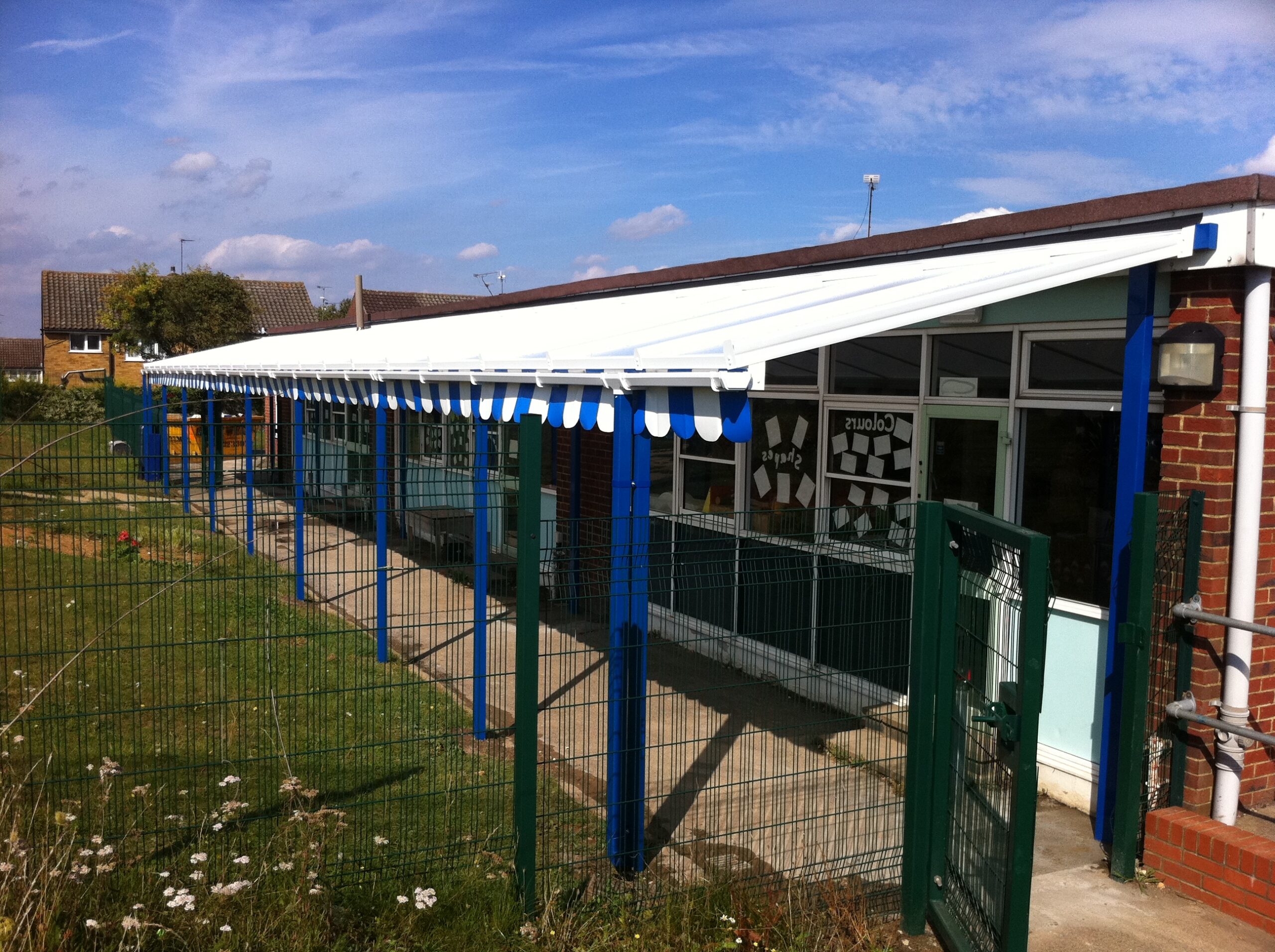 Pirton Hill Primary School - Wall mounted canopy - Able Canopies