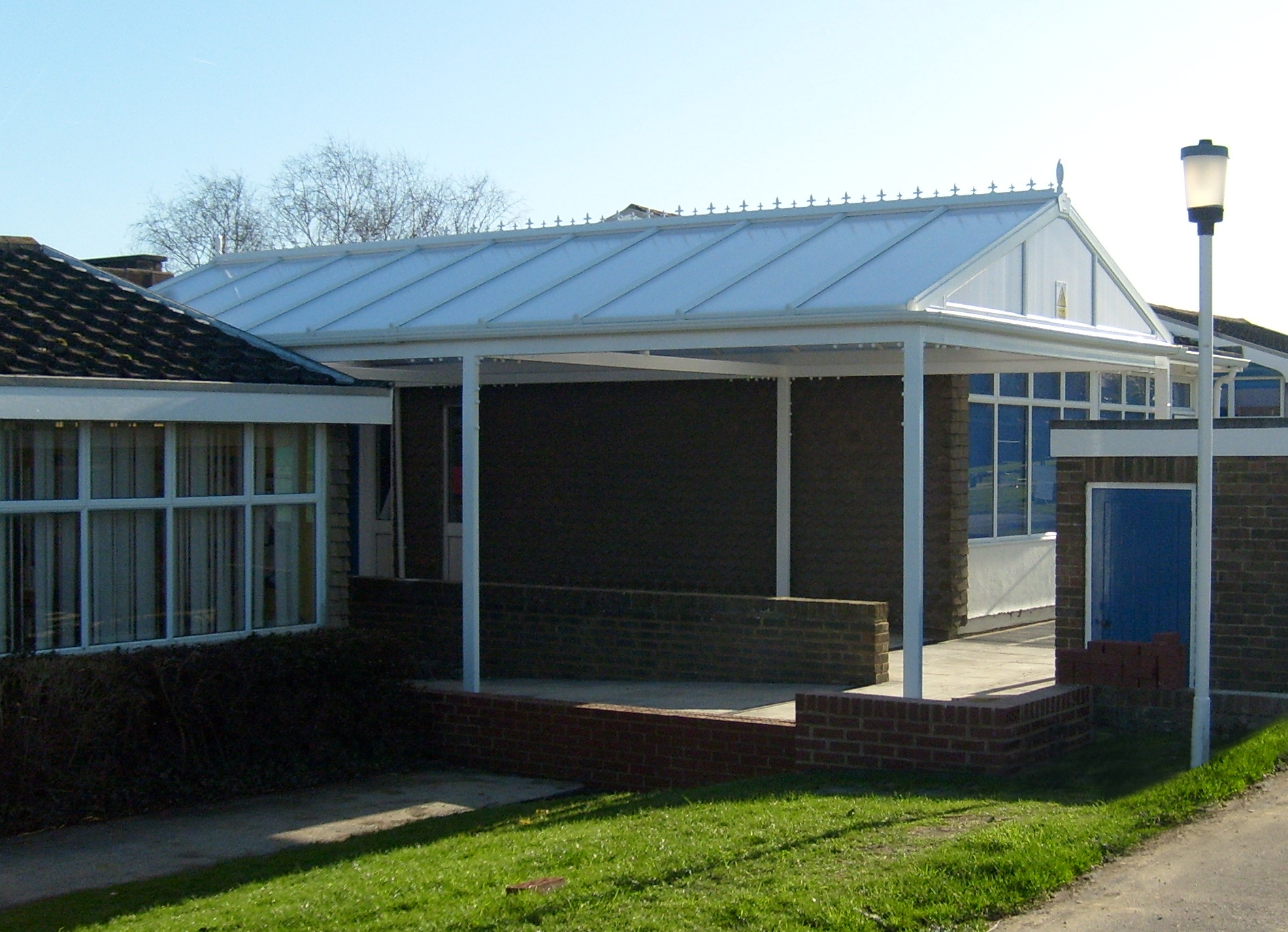 The Manor CP Junior School, Didcot - Entrance Canopy - Able Canopies
