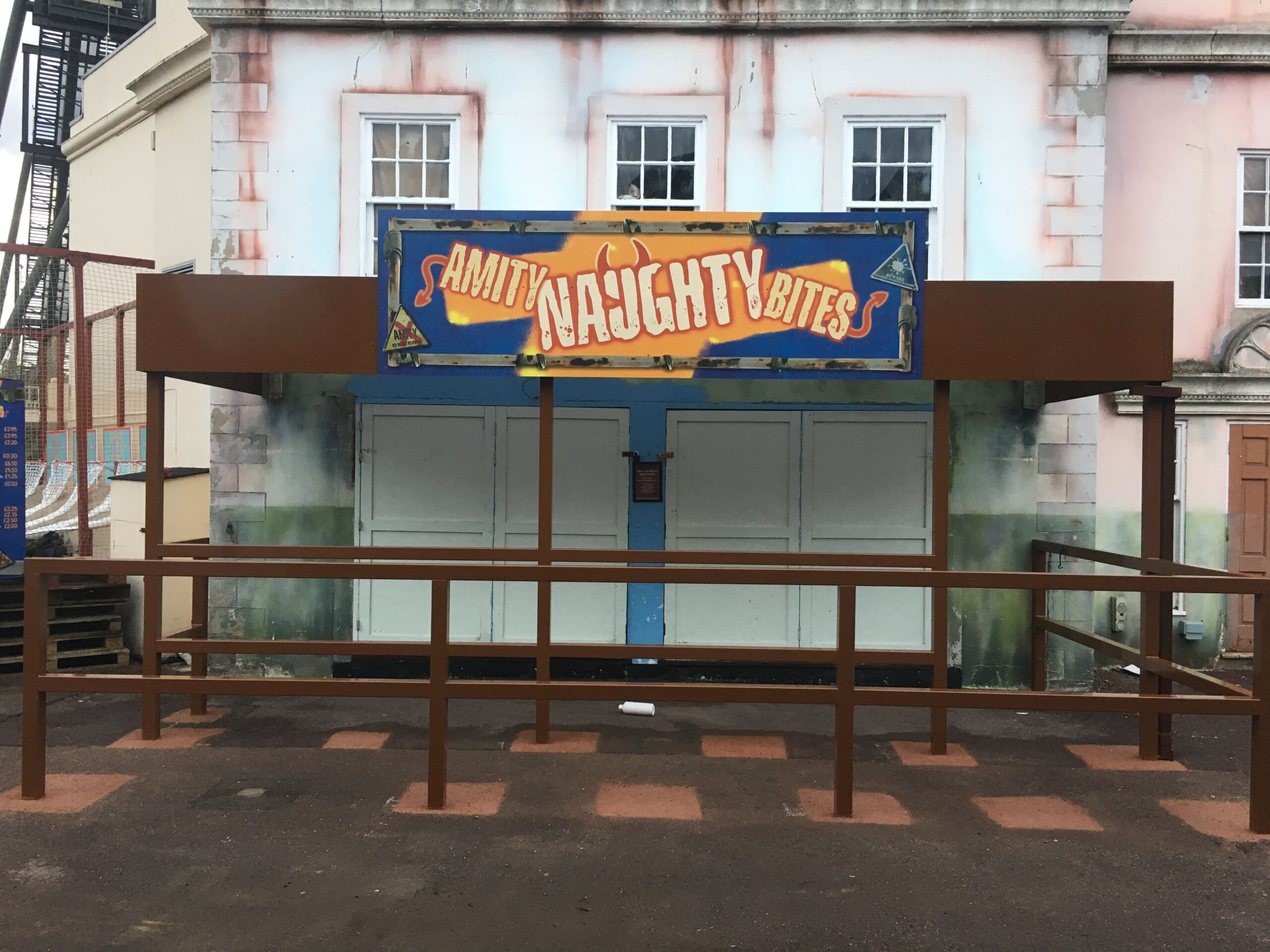 Thorpe Park, Wall Mounted Canopy - Able Canopies Ltd