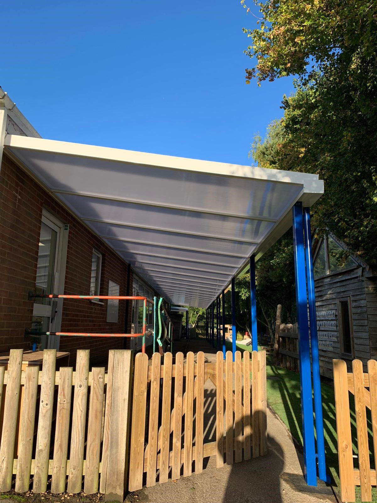 The Coombes CE Primary School- Reading- Coniston Wall Mounted Canopy