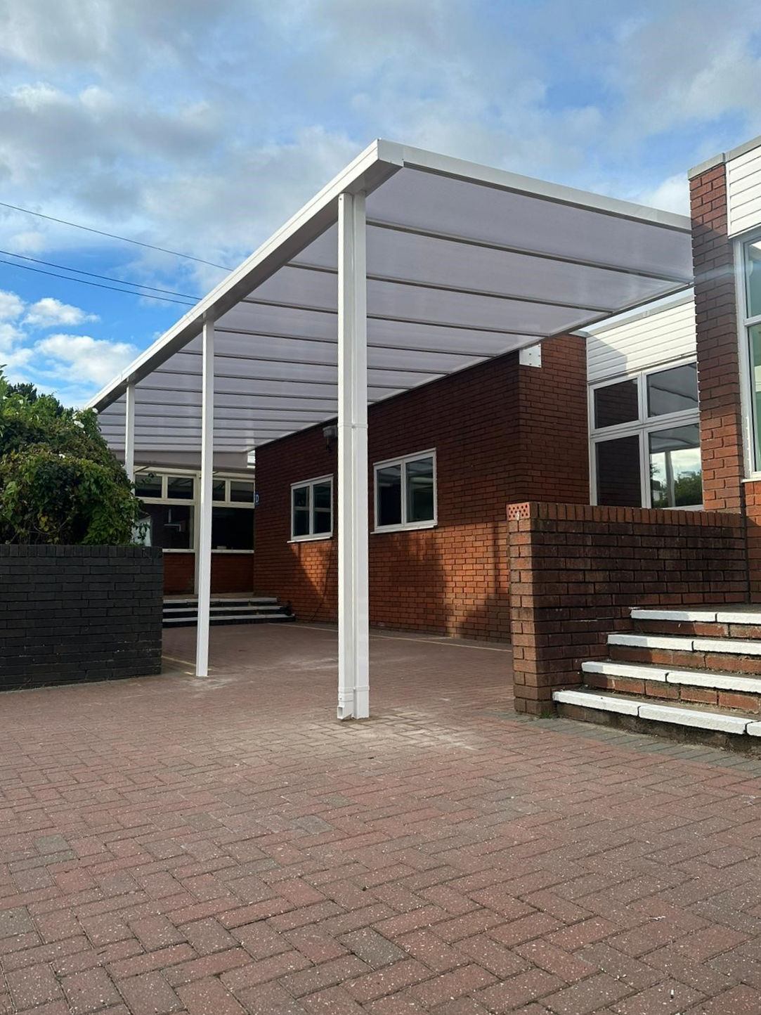 Manshead CE Academy, Caddington - Wall Mounted Canopy