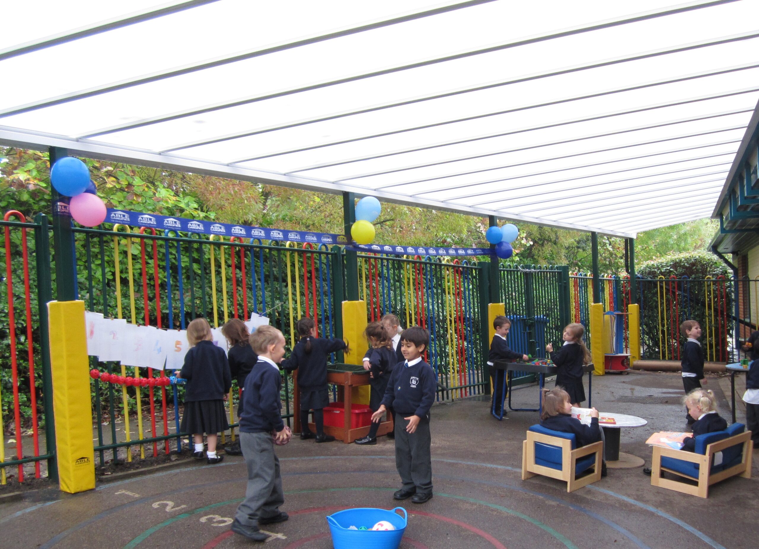 Children at Ladbrooke School enjoy learning outside whatever the ...