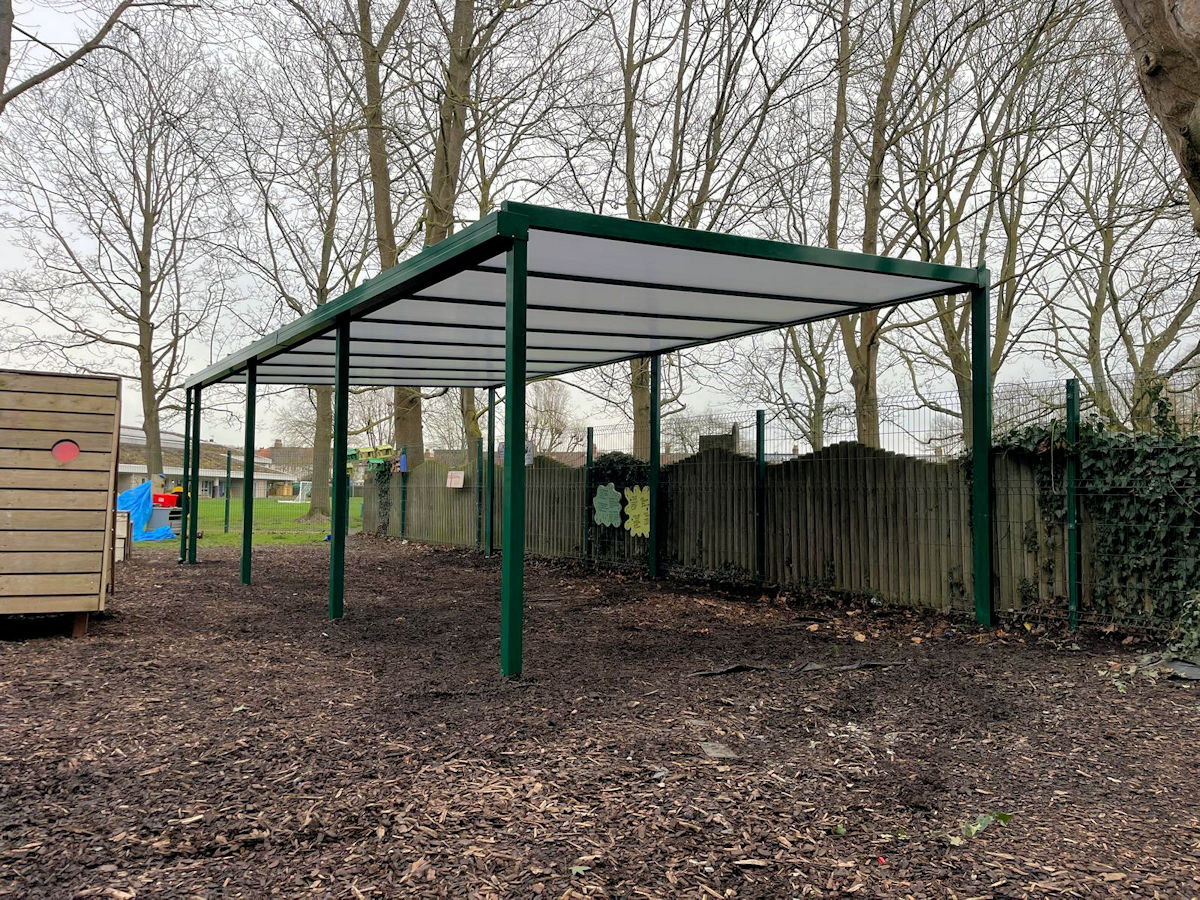 Cranmer Primary School, Surrey - Coniston Freestanding Canopy